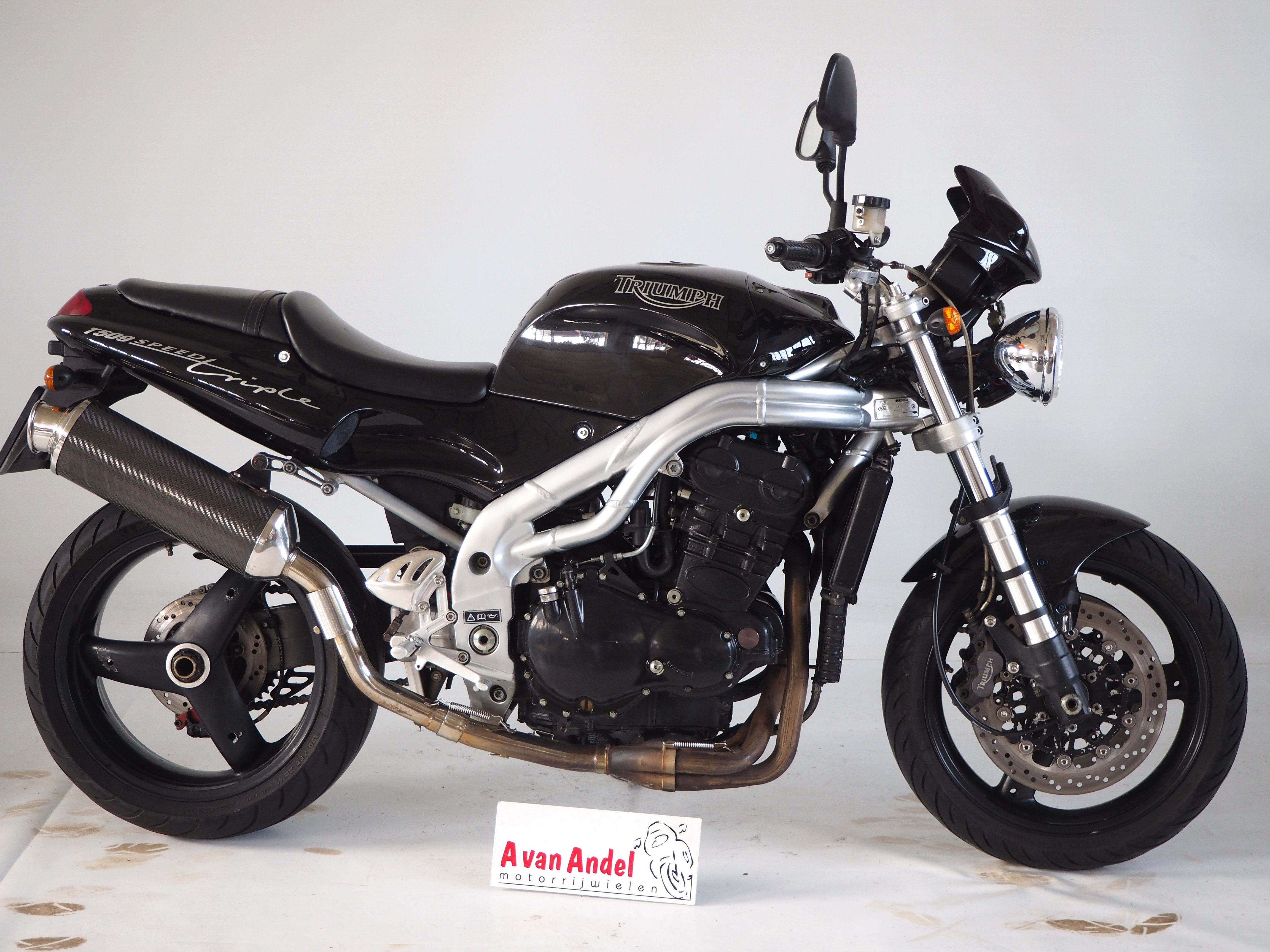 Triumph T509 speed triple – A van Andel Motorrijwielen